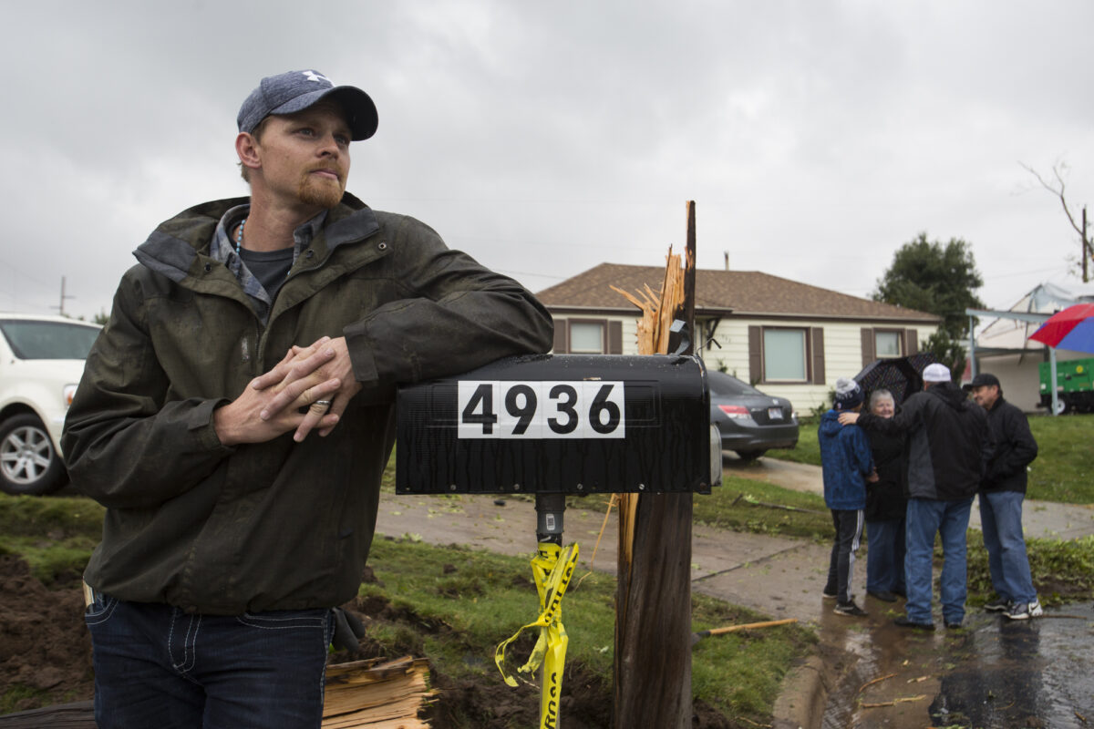 Washington Terrace families pull together after tornado destroys homes ...
